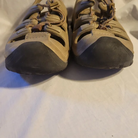 CROCS | Shoes | Crocs Taupe Bite Trailbreak Fisherman Sandal Cinch ...